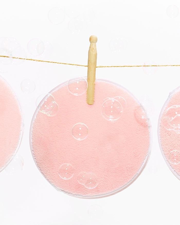 Buff Your Way to Glowing Skin with an Exfoliating Mitt | LEGOLOGY